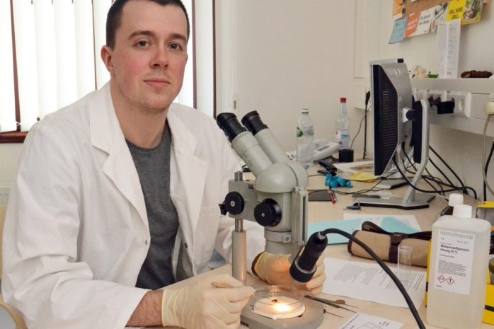 Mit Marcus Schwarz wirkt in Leipzig auch einer von vier forensischen Entomologen der ...