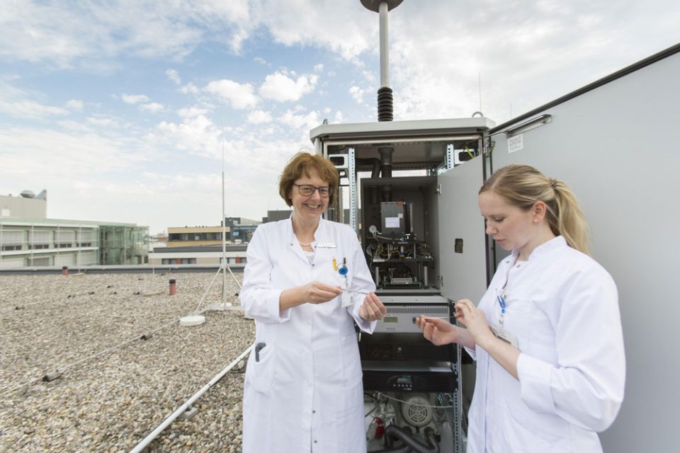 Moderner elektronischer Pollenmonitor am UKL in Betrieb gegangen ...