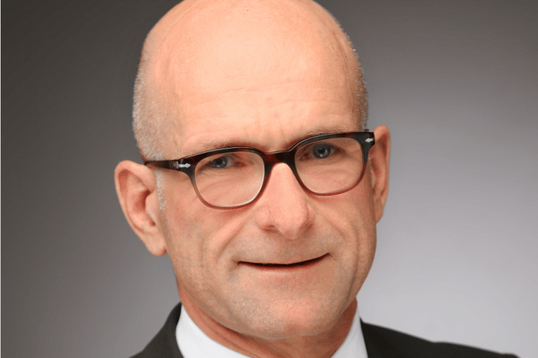 Elmar Moser neuer Niederlassungsleiter in Leipzig - Vorgängerin Cora ...