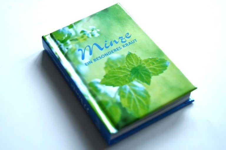 Minze: Ein Büchlein über die erstaunliche Vielfalt der Minzen in Garten ...