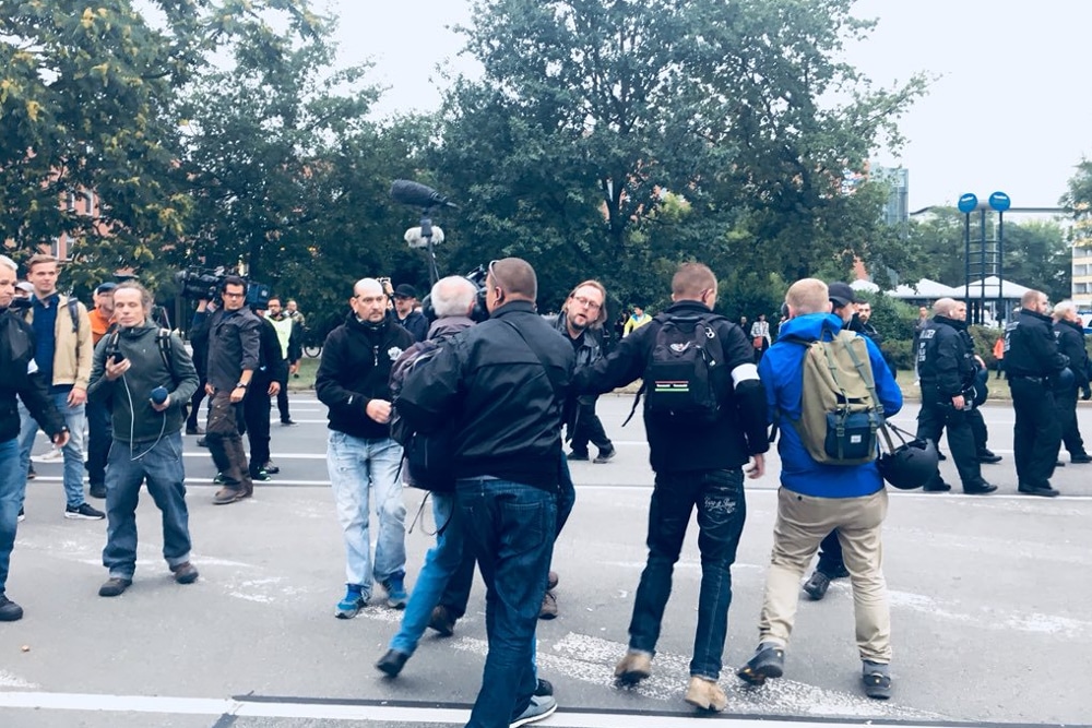 MDR reagiert auf Absagen: Keine Podiumsdiskussion mit Arthur Oesterle ...