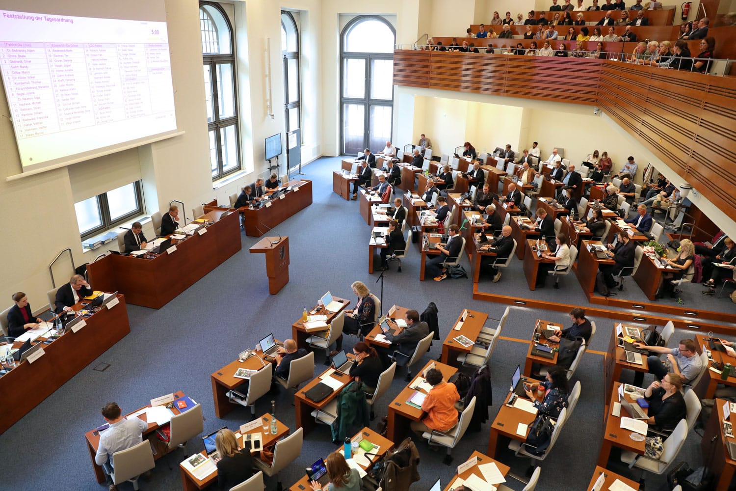 Der Stadtrat tagt: Die Dezember-Sitzung im Livestream und als Video ...