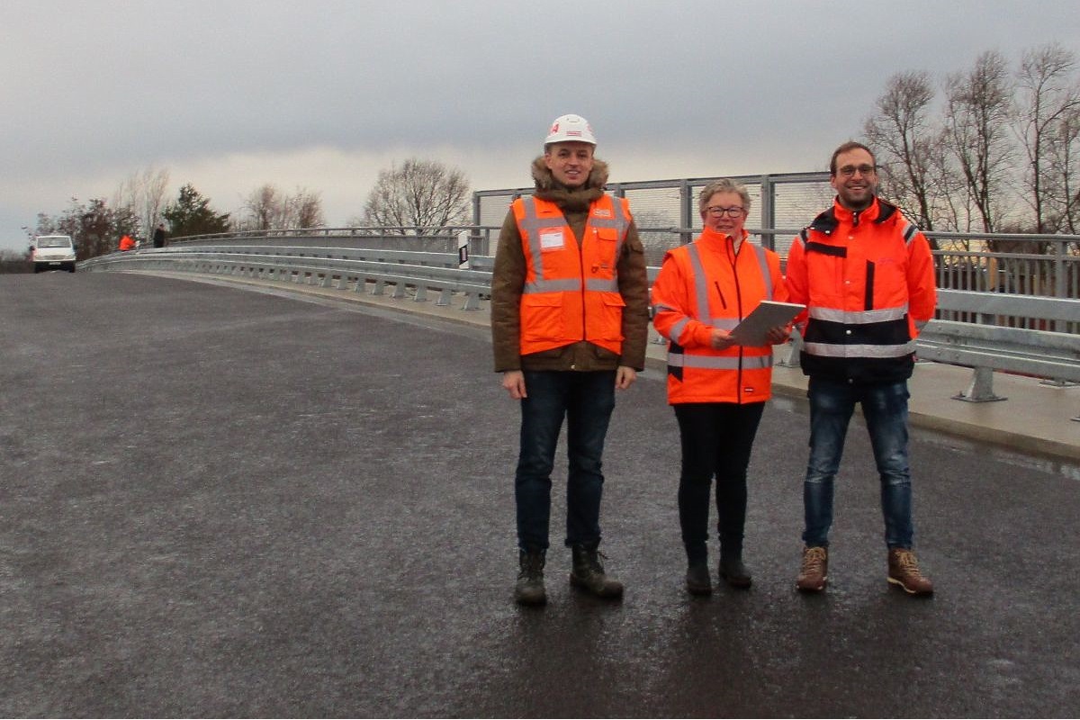 Straßenbauamt gibt Brücke frei und zieht Jahresbilanz · Leipziger Zeitung