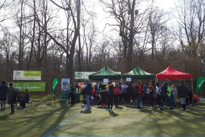 Leipziger AOK PLUS Frühjahrslauf lockte rund 700 Läufer in den Clara ...