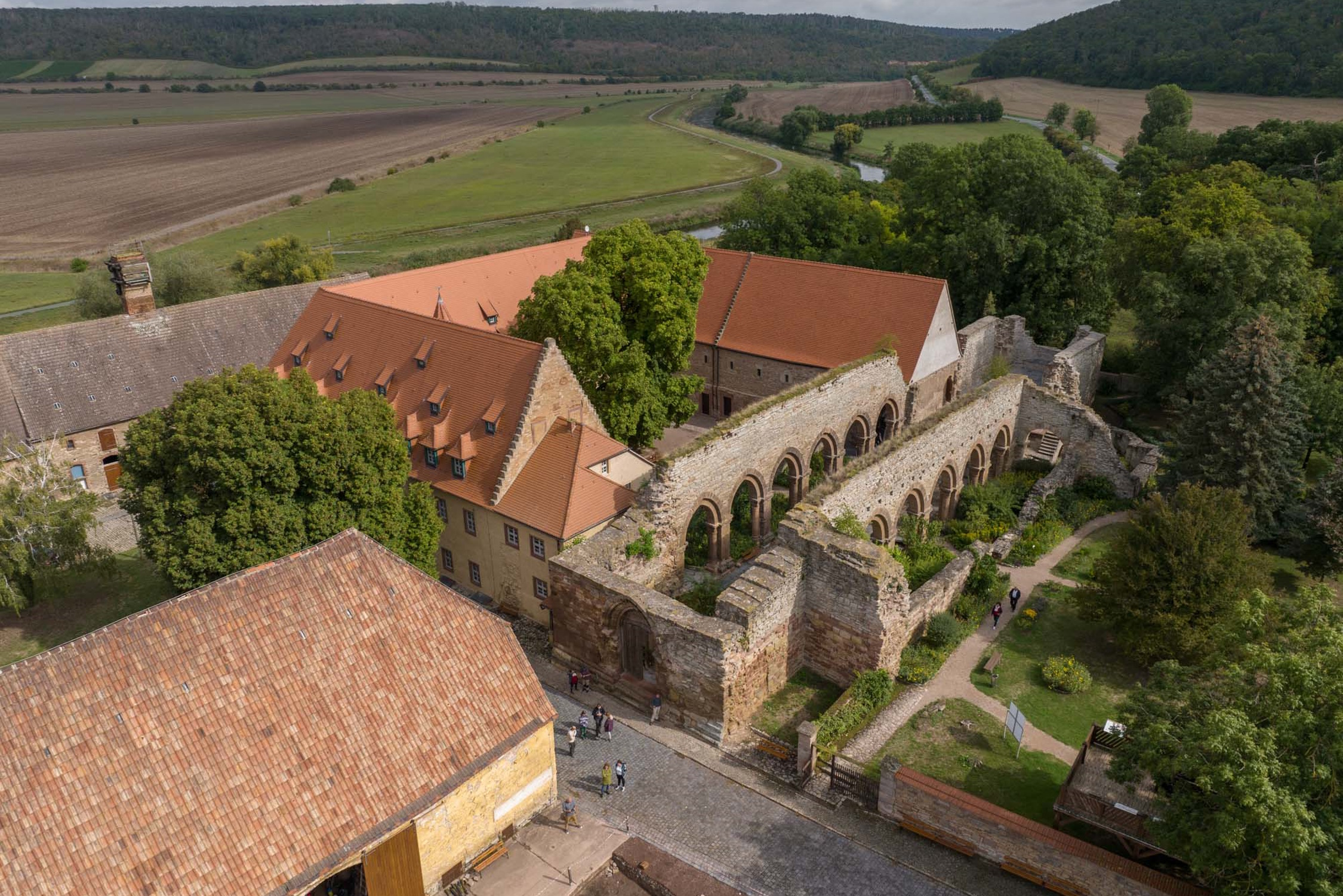 Sonderschau ab 7. Mai in Memleben: Spurensuche nach „Des Kaisers Herz ...