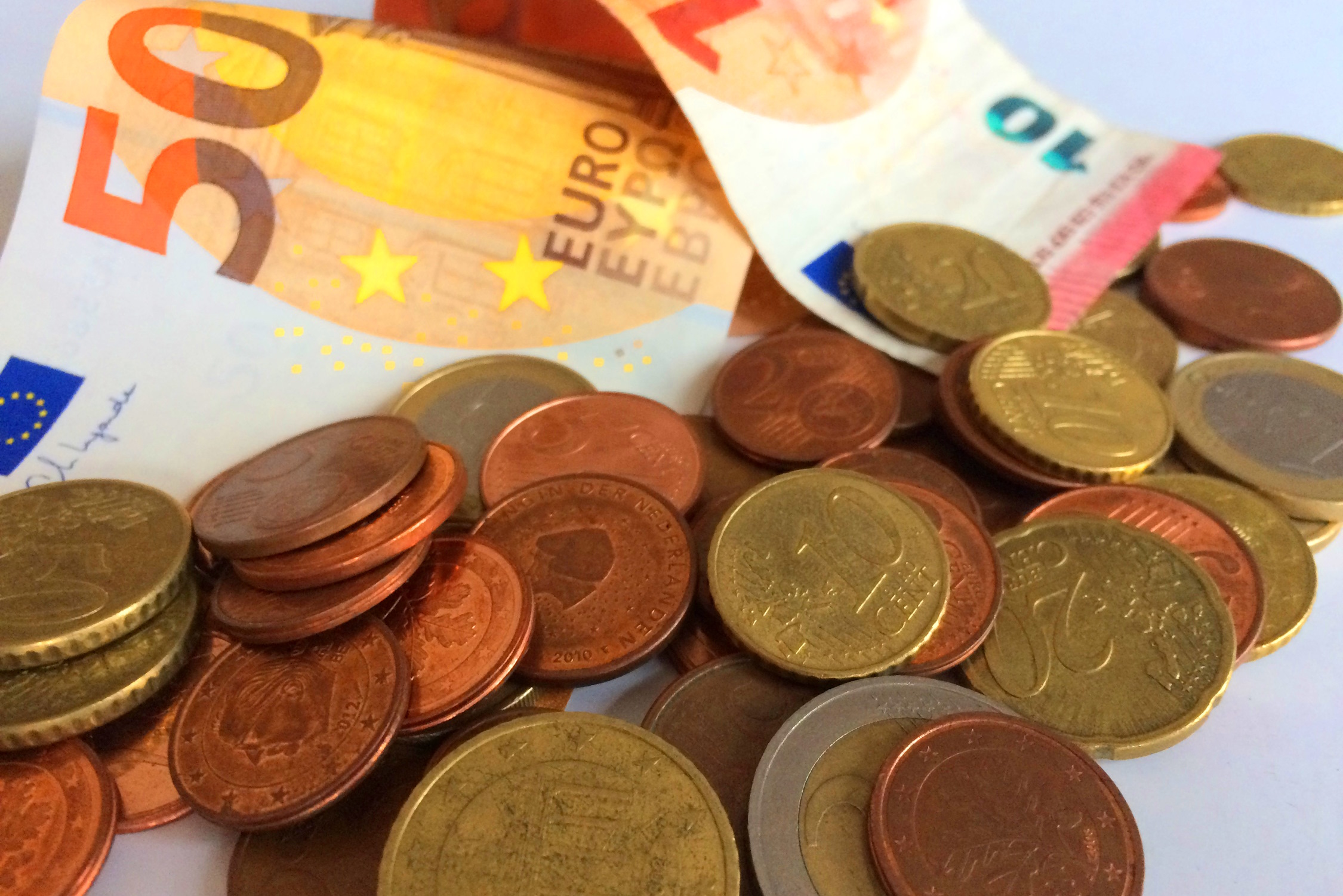 Gerichtsurteil und Moratorium: Zahl der Jobcenter-Sanktionen 2022 ...
