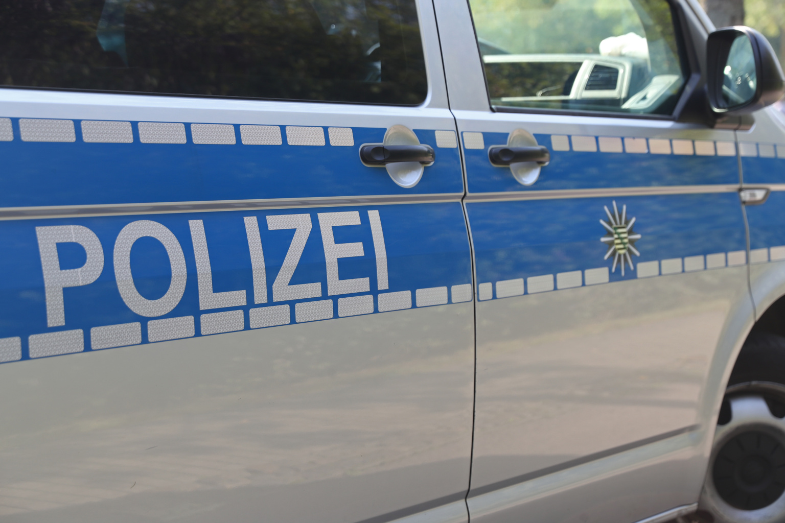 Einsatz Eisenbahnstraße: Exekutivmaßnahmen des Landeskriminalamtes ...