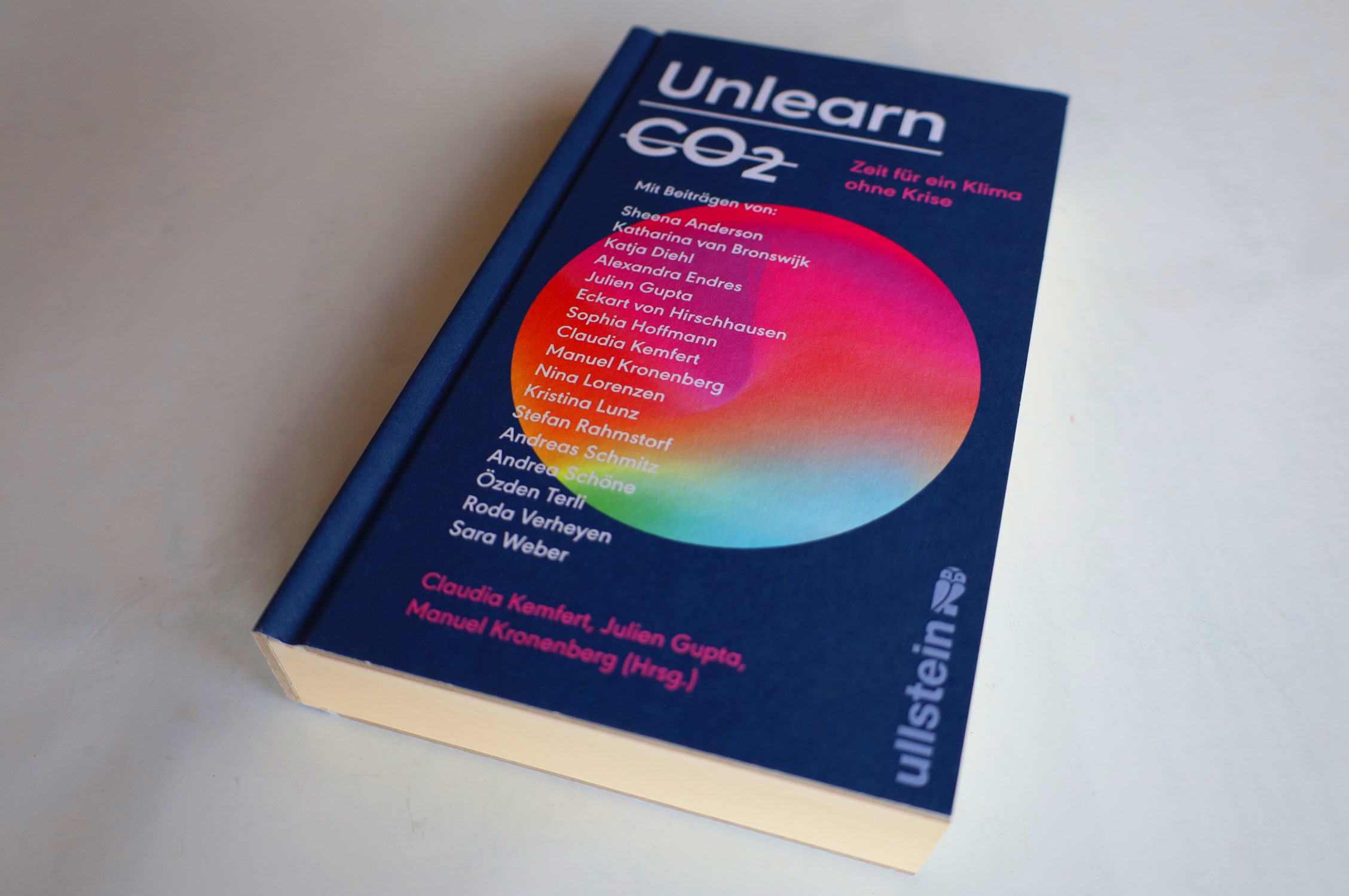 Unlearn CO2: Wie das fossile System in unseren Köpfen sitzt und wie wir aus der Denkfalle ...
