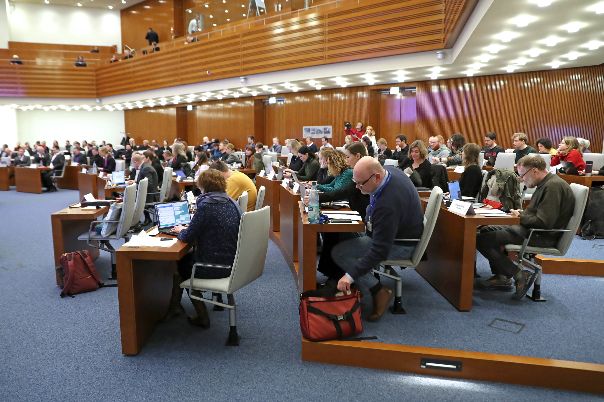 Der Stadtrat tagt: Die November-Sitzung im Livestream und als Video ...