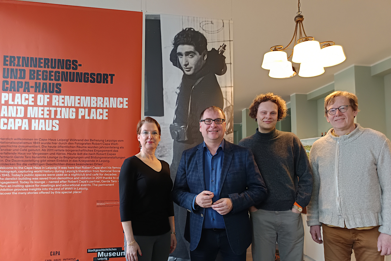 Ausblick auf 80 Jahre Kriegsende in Leipzig: Ausstellung im Capa-Haus ...