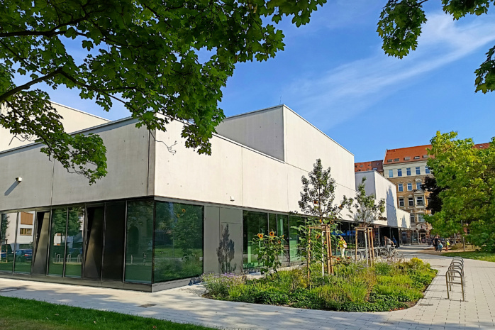 Der erste Eindruck: Ein Besuch im neuen Leipziger Sportbad am Rabet ...